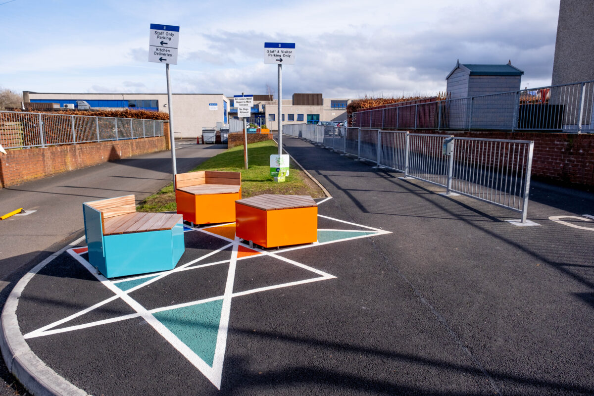 Pupils and staff redesign routes into primary school - Walk Wheel Cycle ...